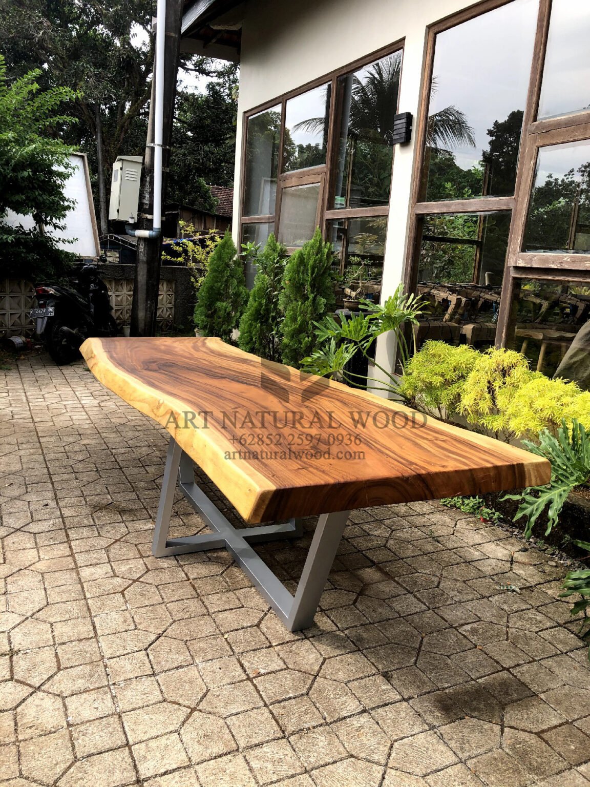 Meja Rapat Kantor Kayu Besar Trembesi Solid - Natural Wood