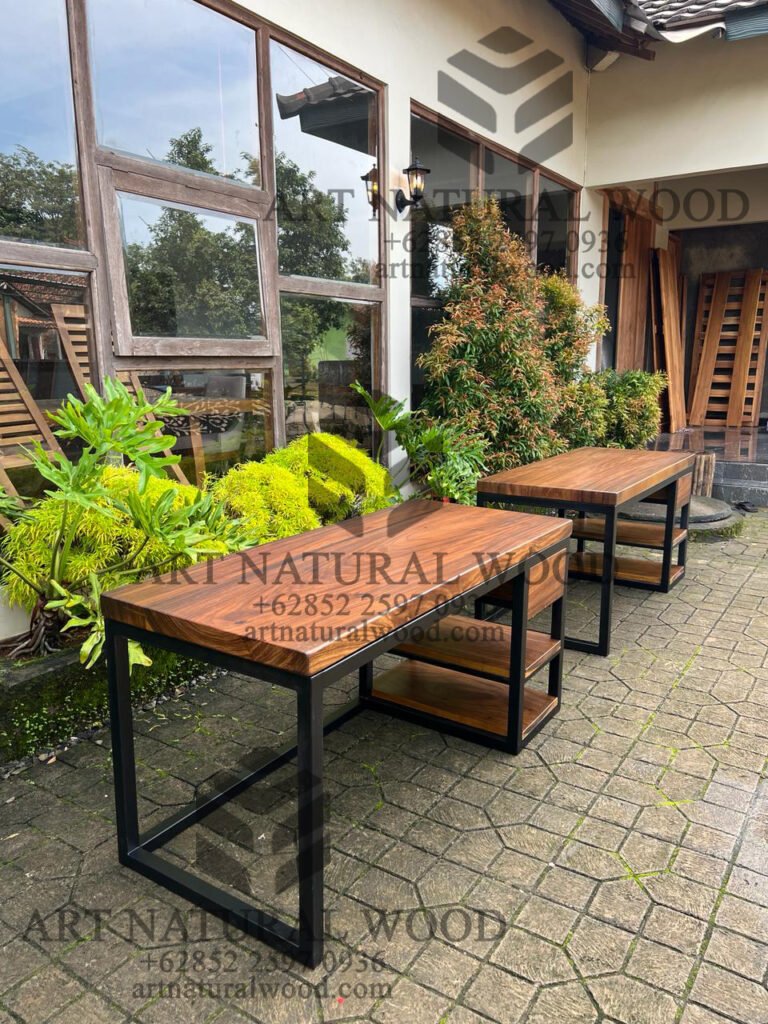 Meja Kerja Industrial Modern Kayu Trembesi Solid